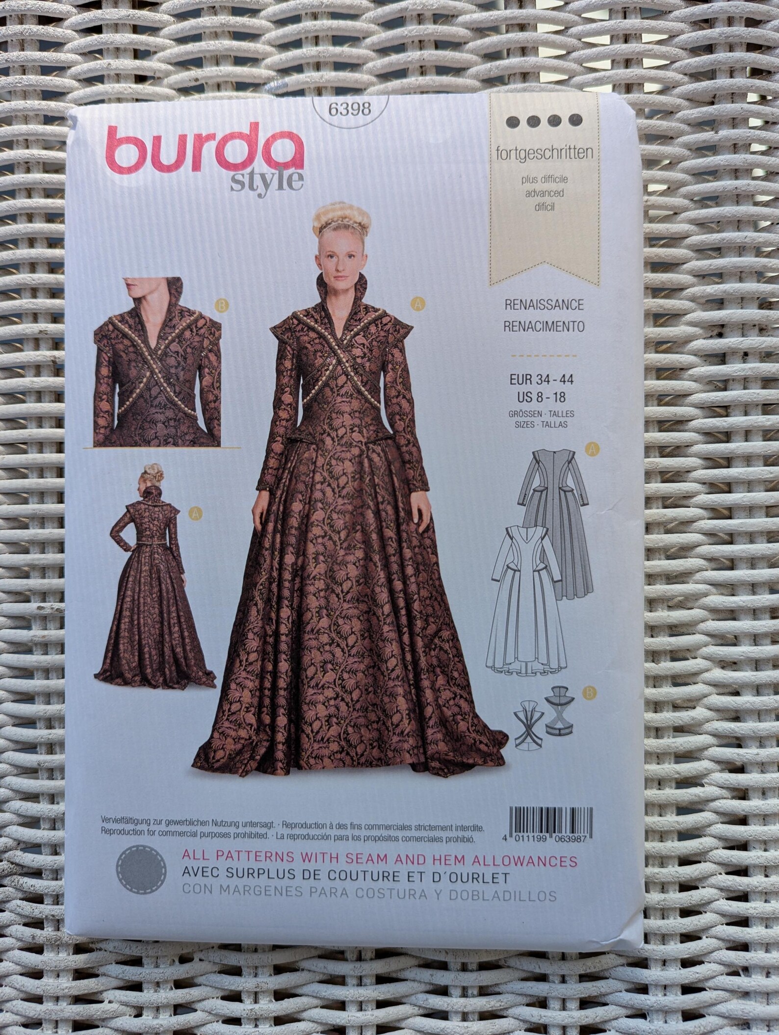 Burda 6398/ Medieval Dress Pattern/ Queen Dress Pattern/ Burda Style ...