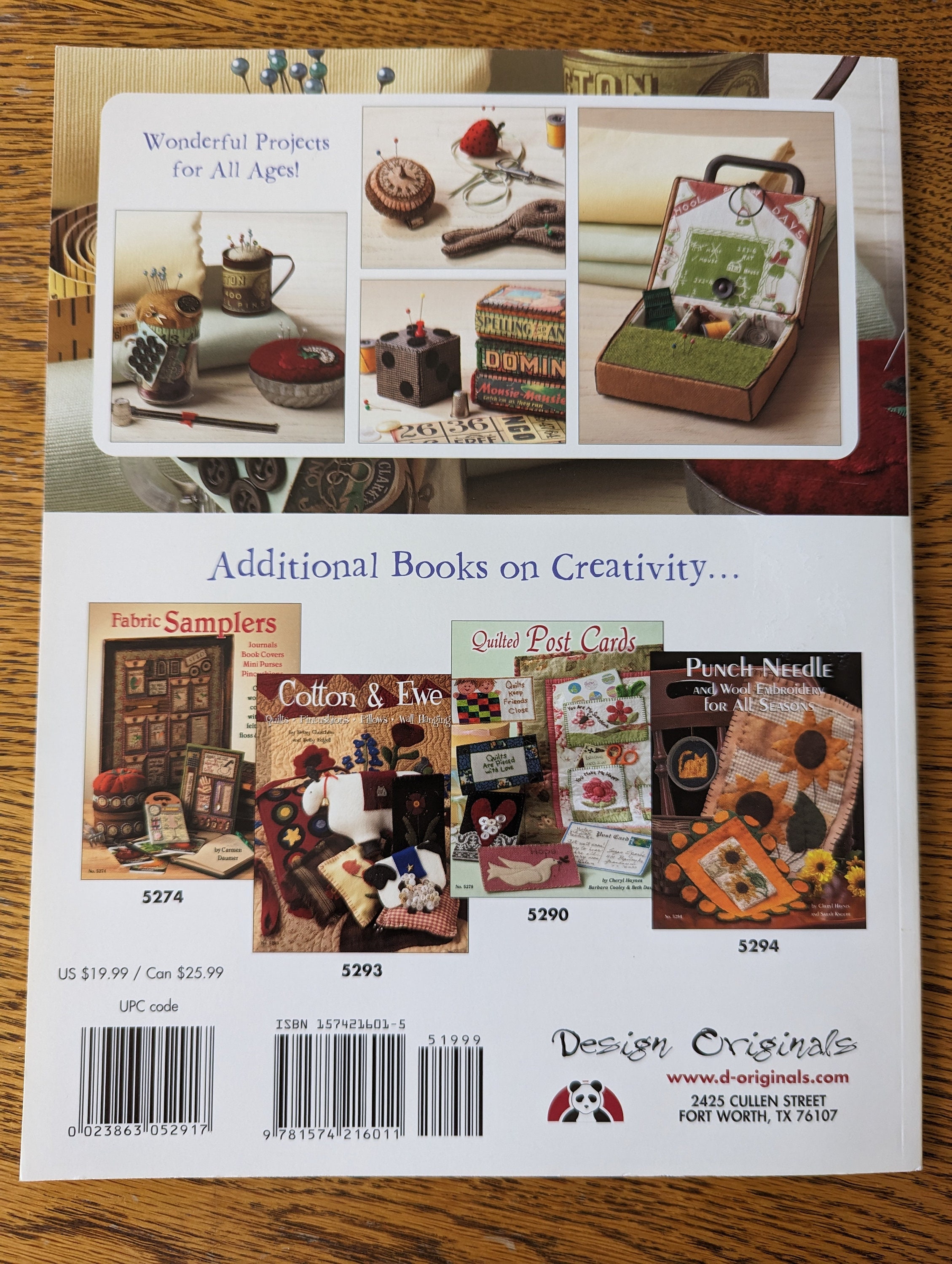 Pincushions for Every Occasion / Pincushion Book by Carmen Daumer / DIY ...