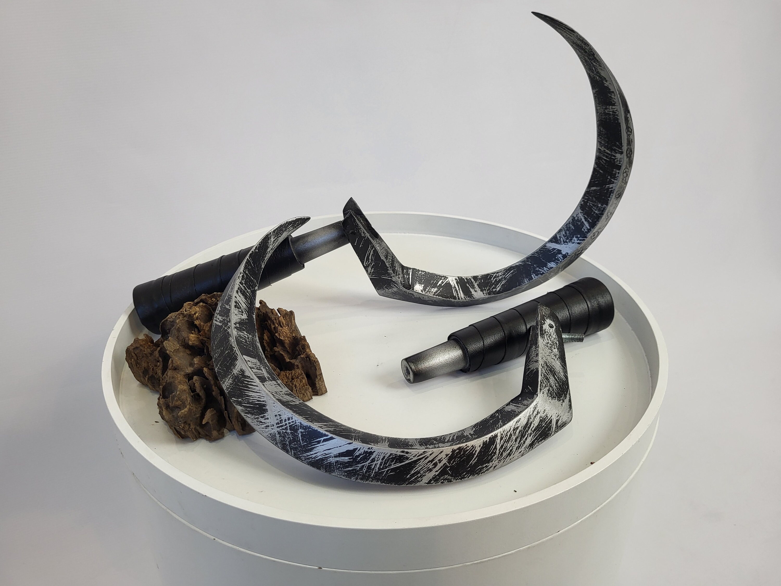 Death Wolf Sickle Cosplay Prop FINISHED&PAINTED - Etsy Canada