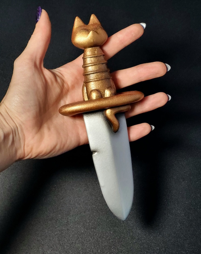 El Gato / Kitten Dagger Cosplay Prop FINISHED&PAINTED - Etsy
