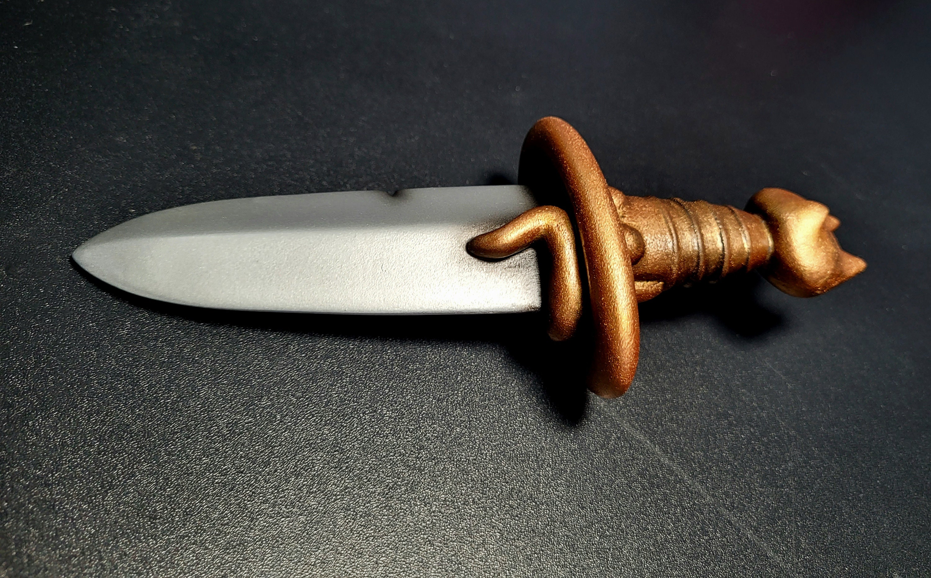 El Gato / Kitten Dagger Cosplay Prop FINISHED&PAINTED - Etsy