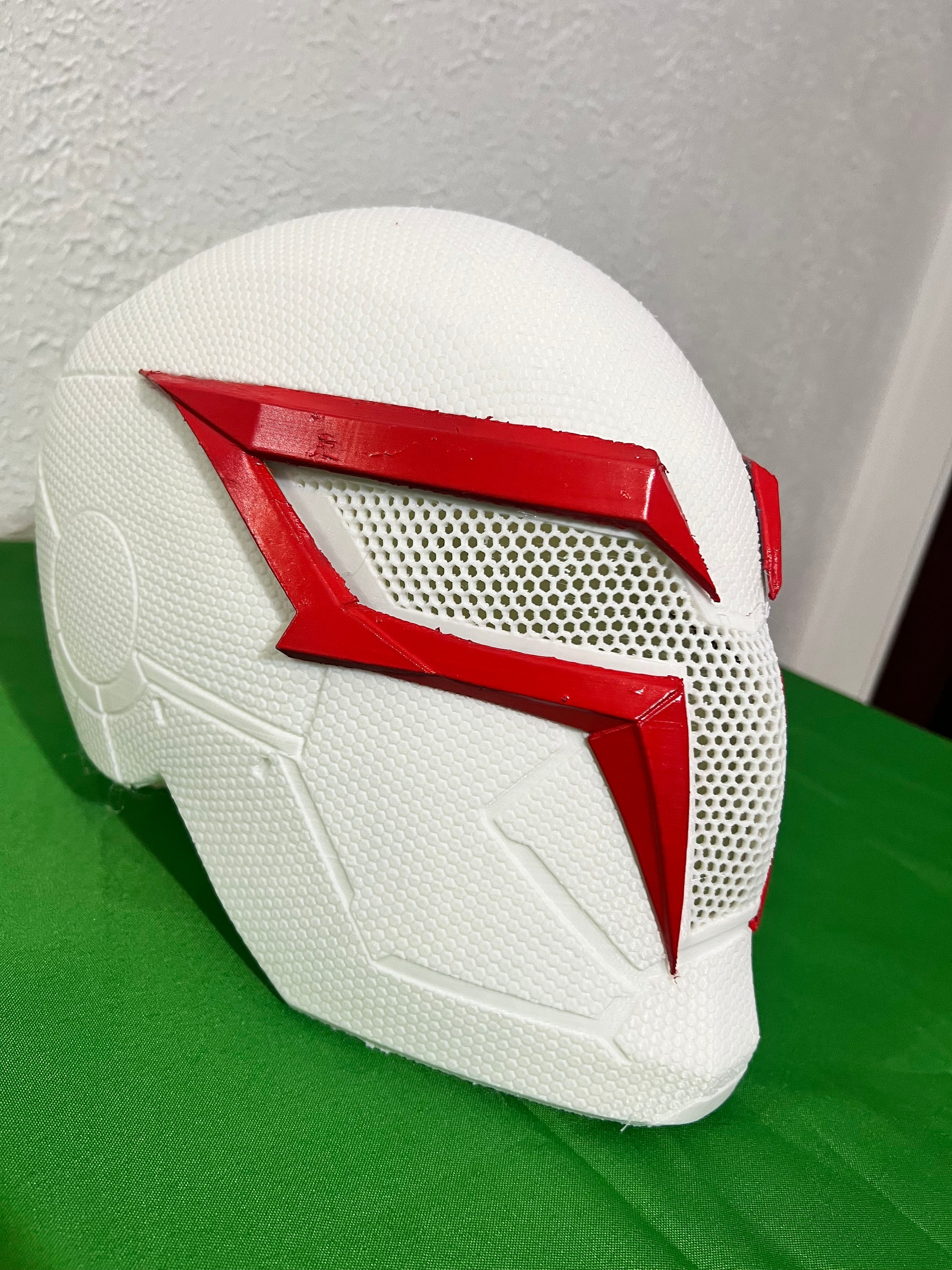 Spider-man 2099 Helmet/mask - Etsy
