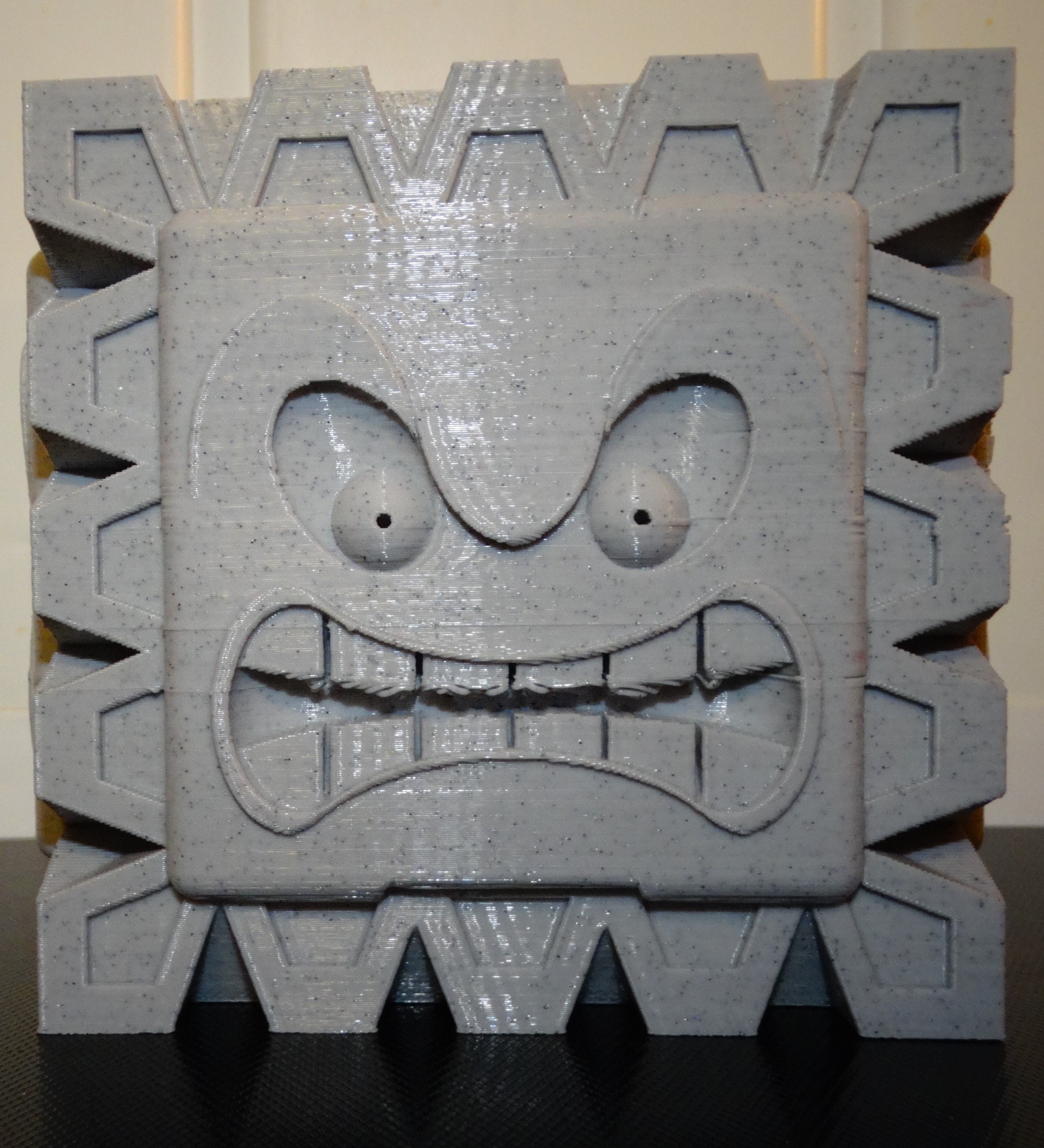 Mario Thwomp Papercraft