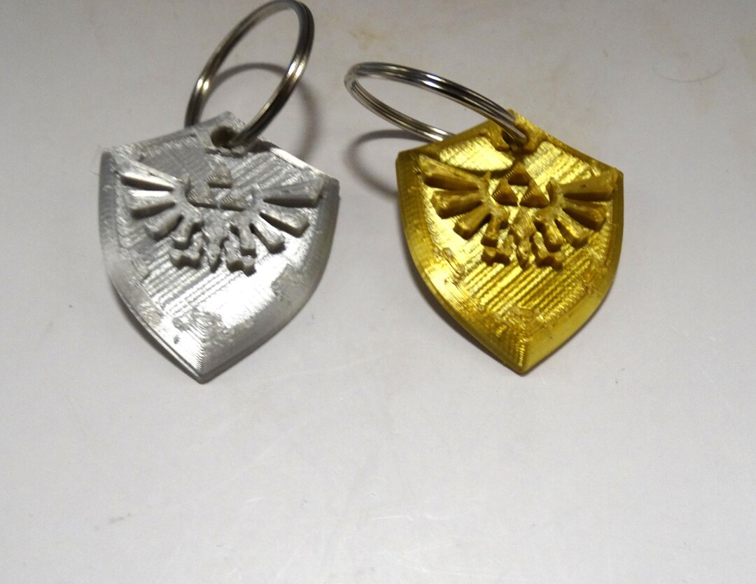 Legend of Zelda Hylian Shield Keyring Choose Gold or Silver - Etsy