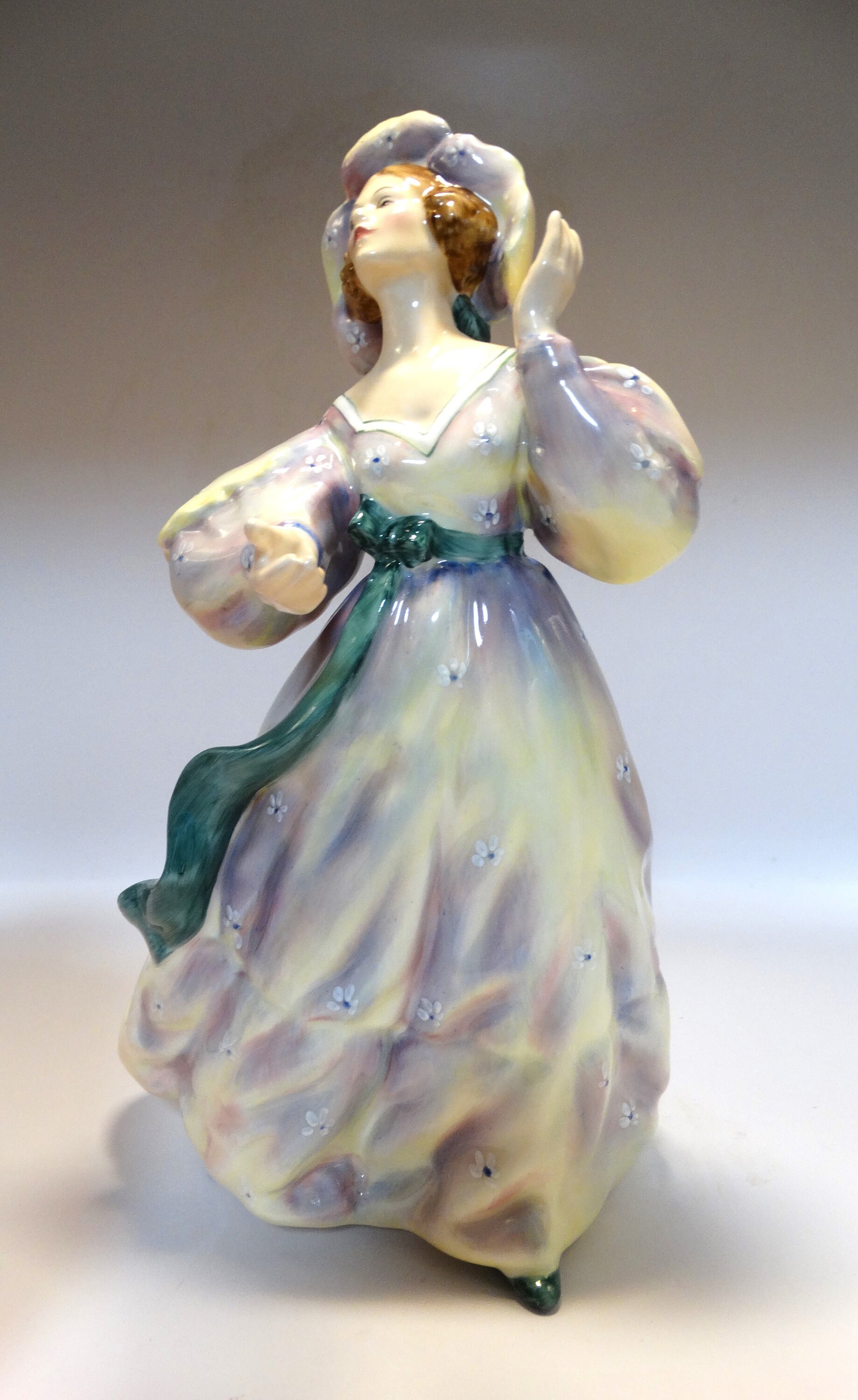 Royal Doulton Figurines Grand Manner HN2723 Rare - Etsy