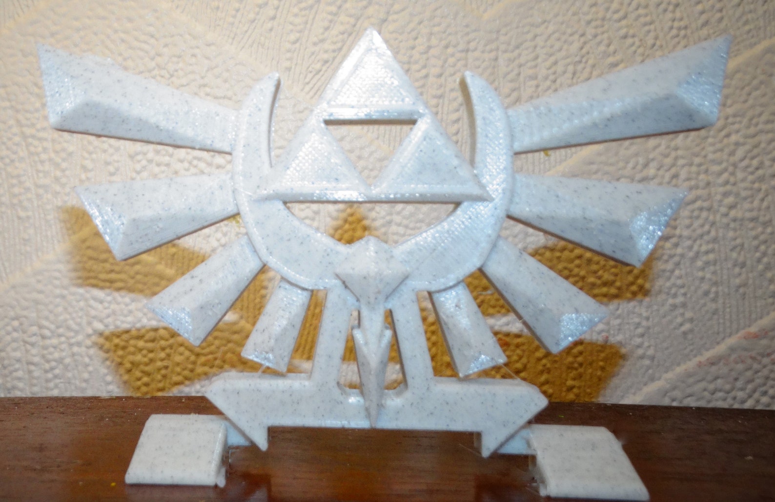 Legend of Zelda - 12 Cm Gold or Stone Triforce on Stand - Etsy UK