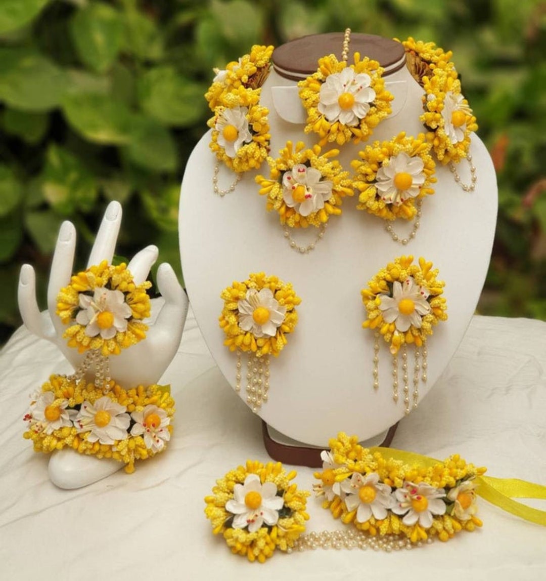 Yellow & White Handmade Floral Jewelry Haldi Mehandi Wedding - Etsy