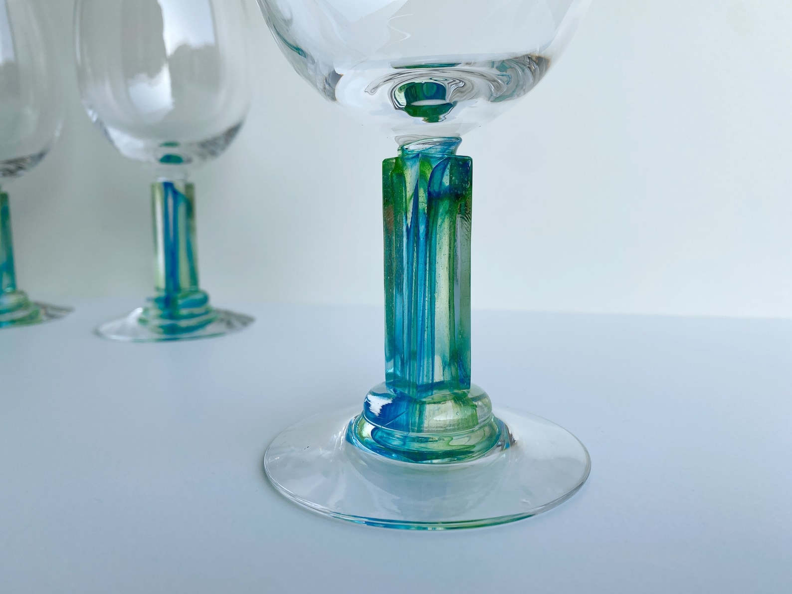 Kosta Boda Nobis Designed by Kjell Engmann in 2000 Red Wine Glasses Set ...