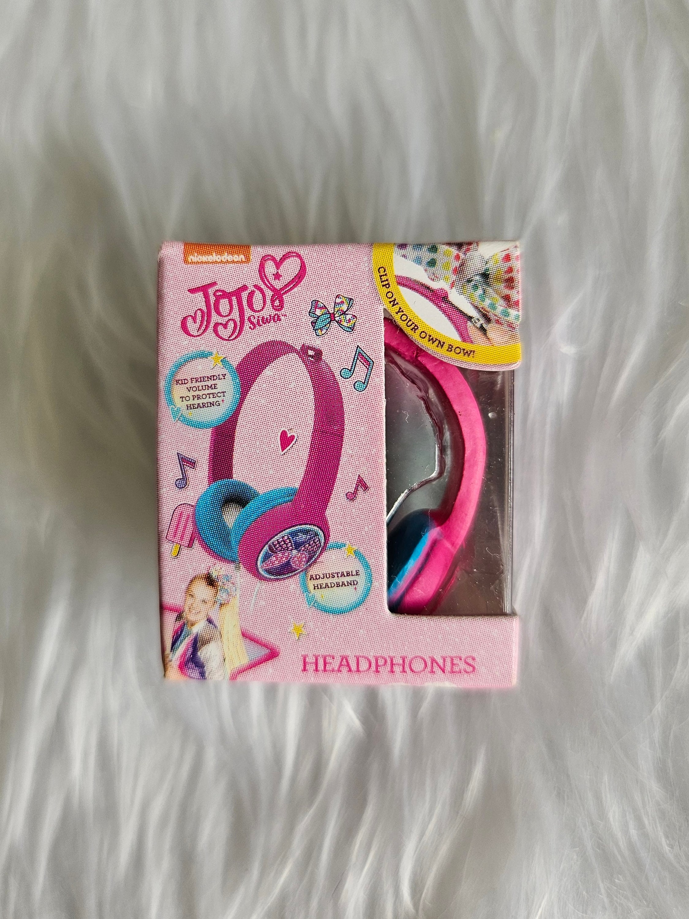 Mini Jojo Siwa Headphones Figurine Badge Pin Mini Toys - Etsy