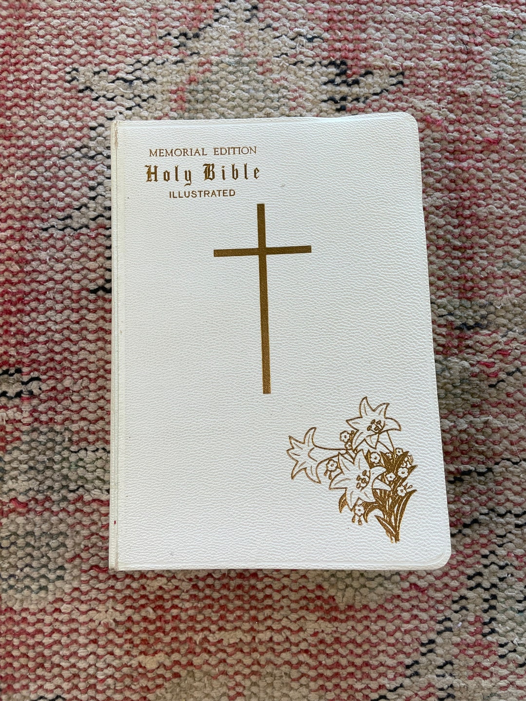 Vintage 1950 Memorial Bible - White & Gold - Holy Bible - New Catholic ...