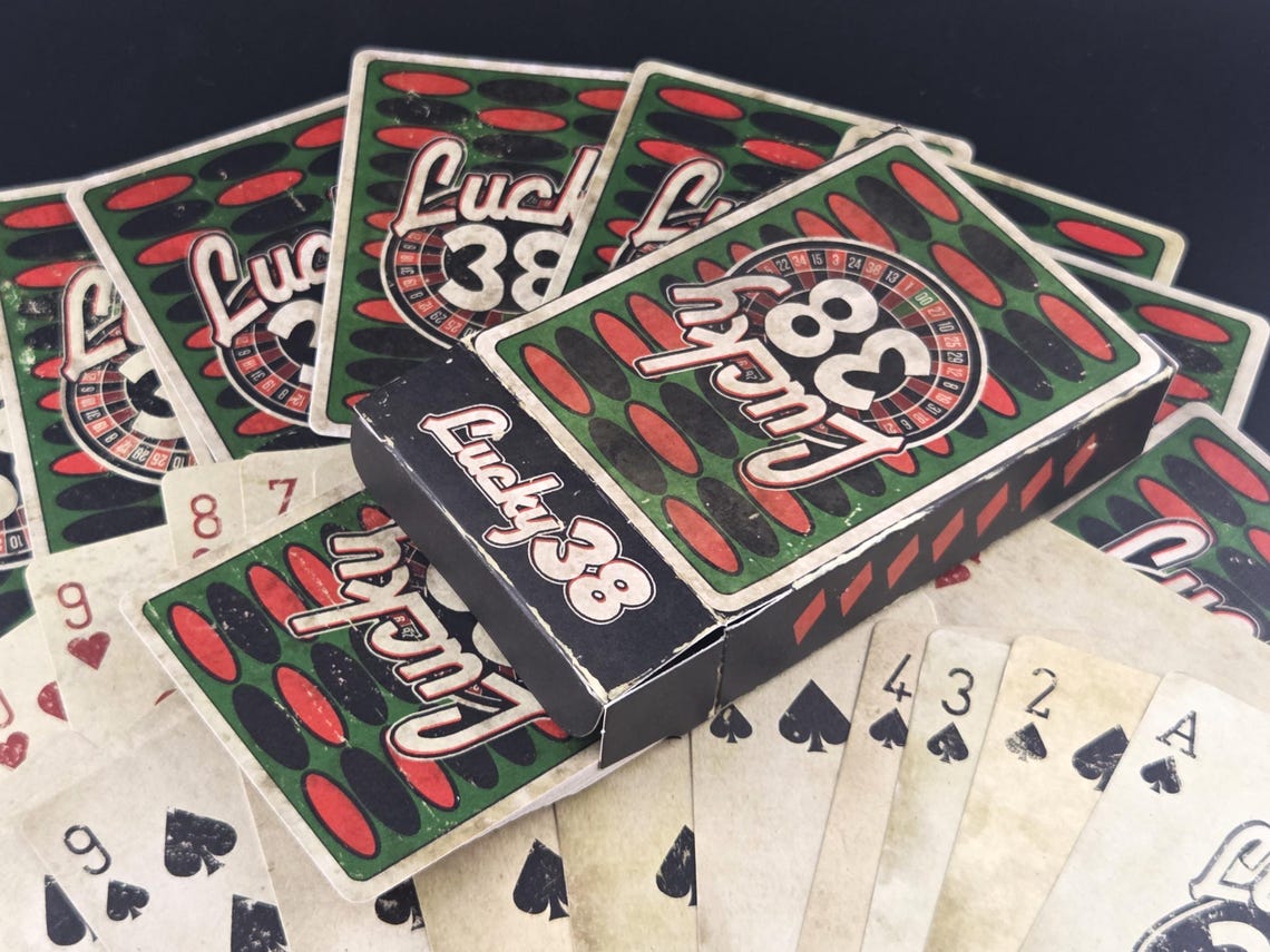Lucky 38 Weathered Deck of Playing Cards - Caravan Fallout New Vegas ...