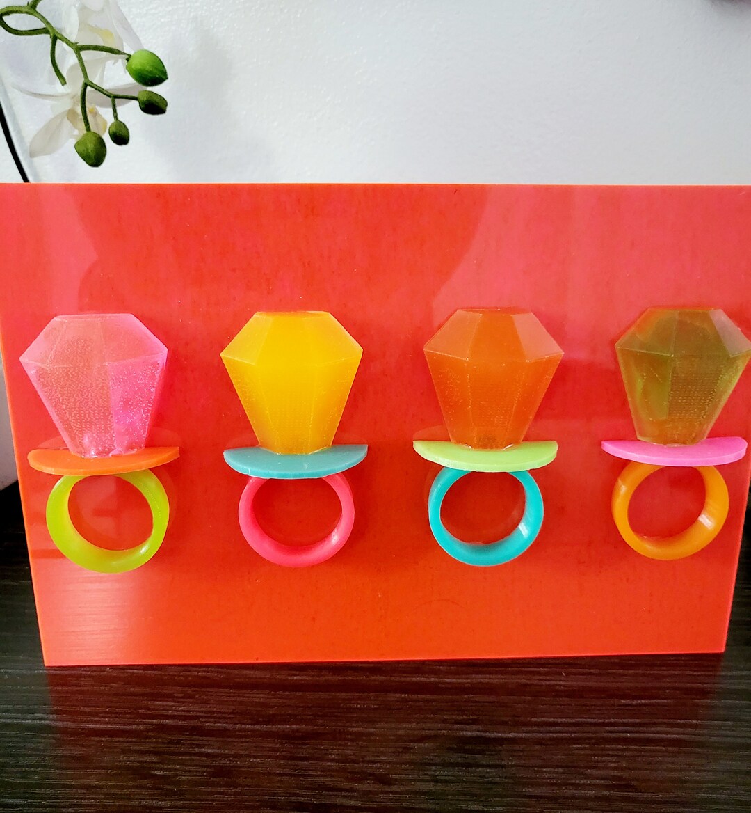 Ring/pop Art Table/wall Art - Etsy