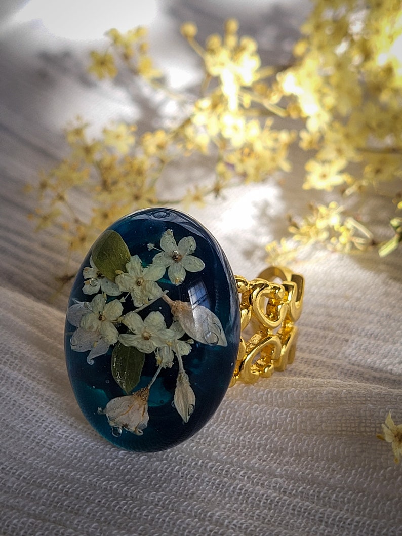 Pressed Flower Cottagecore Ring | Real Flower Resin Gold Statement Ring ...