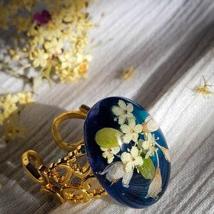 Pressed Flower Cottagecore Ring | Real Flower Resin Gold Statement Ring ...