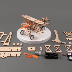 DIY Propeller Plane Kit: Educational STEM Toy With Personalization - Etsy