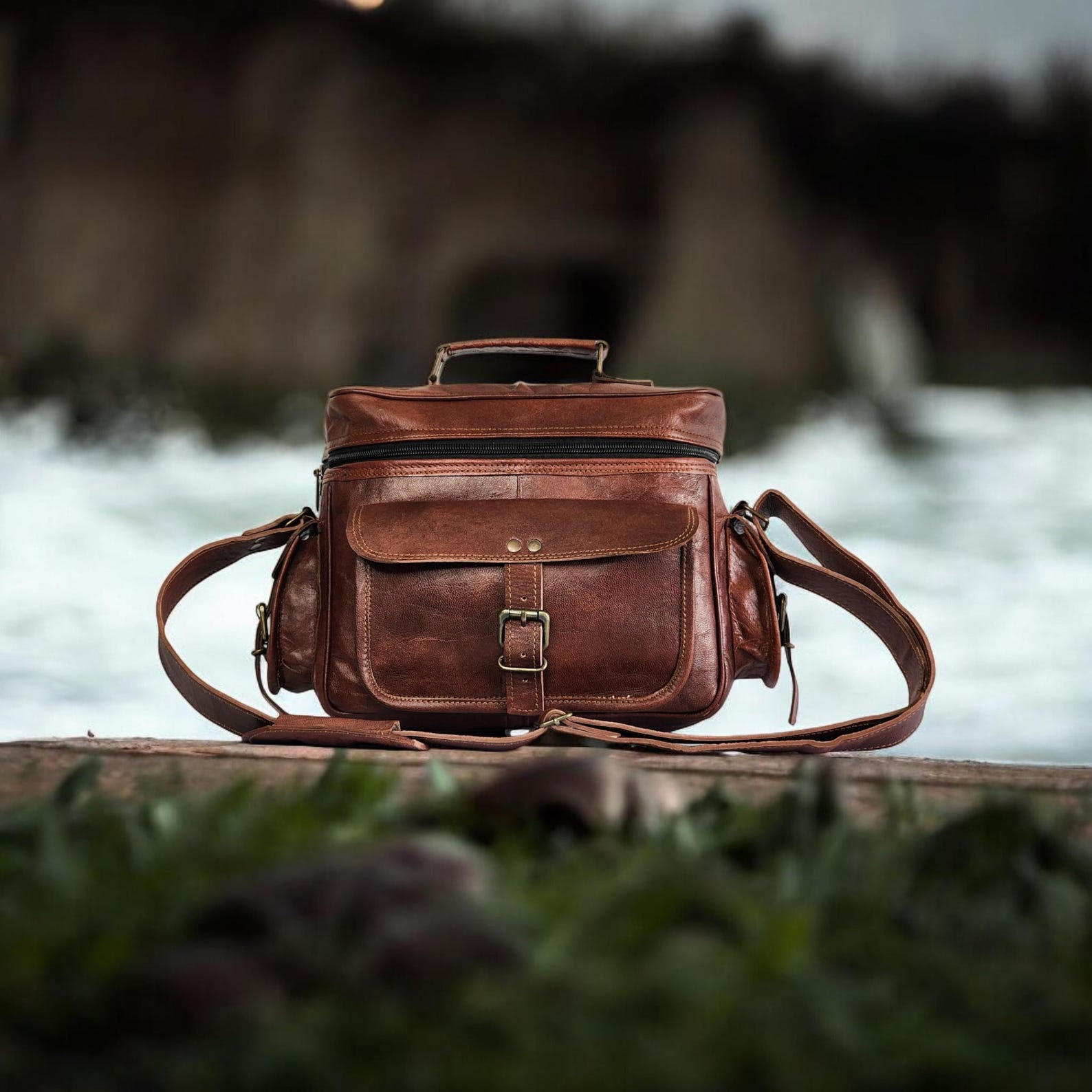 Personalized Full-grain Leather Camera Bag: DSLR Crossbody Satchel - Etsy