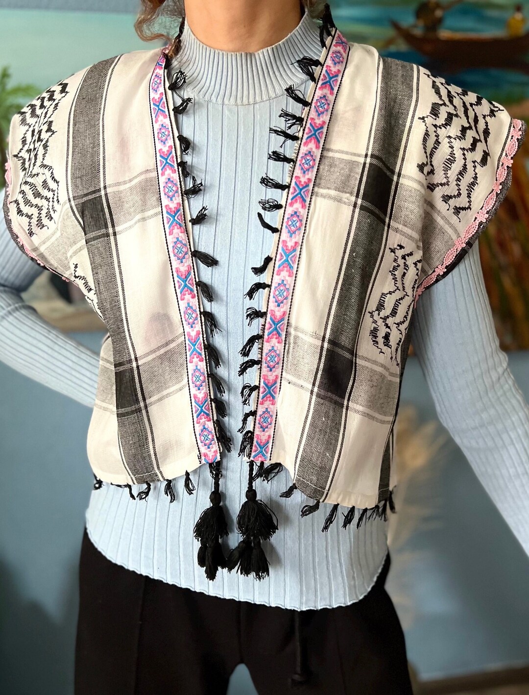 Arabic Iraq Shemagh Keffiyeh, Kuffiya Embroidered Details, Ruffles ...