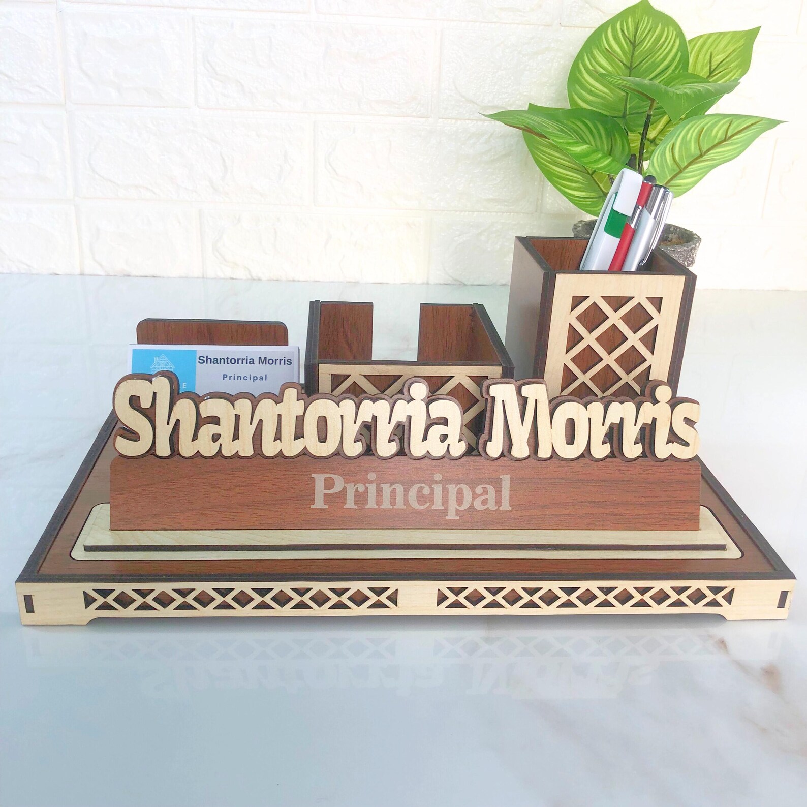 Name Plate for Desk, Custom Desk Sign for Bosses and Principals ...