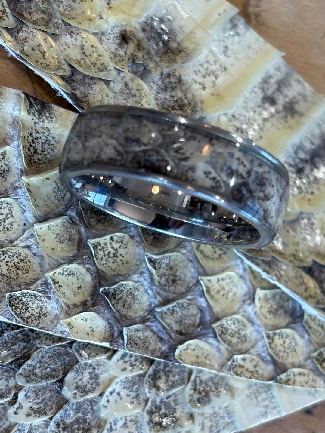 Diamondback Rattlesnake Skin Ring - Etsy