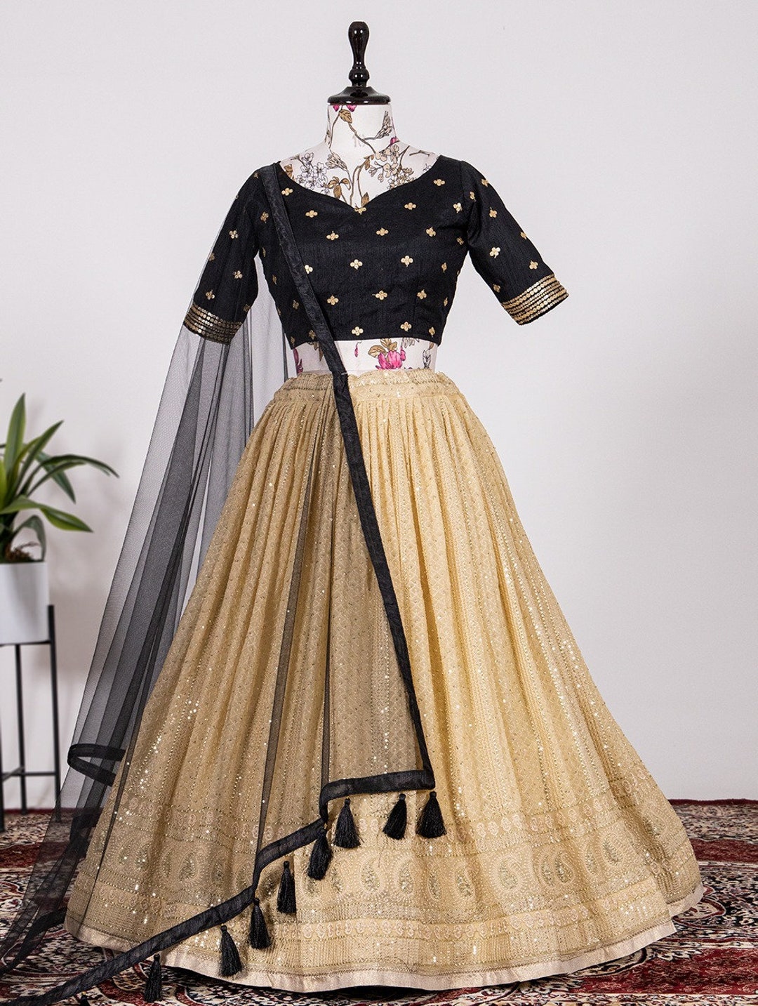 Here Are Some Perfect Fits That Look Stunning This Season and - Etsy
