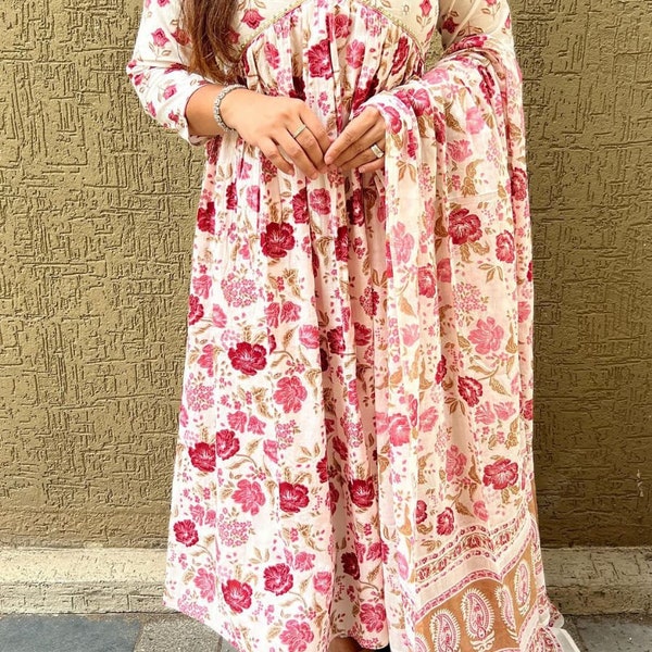 Alia Cut Suit - Etsy