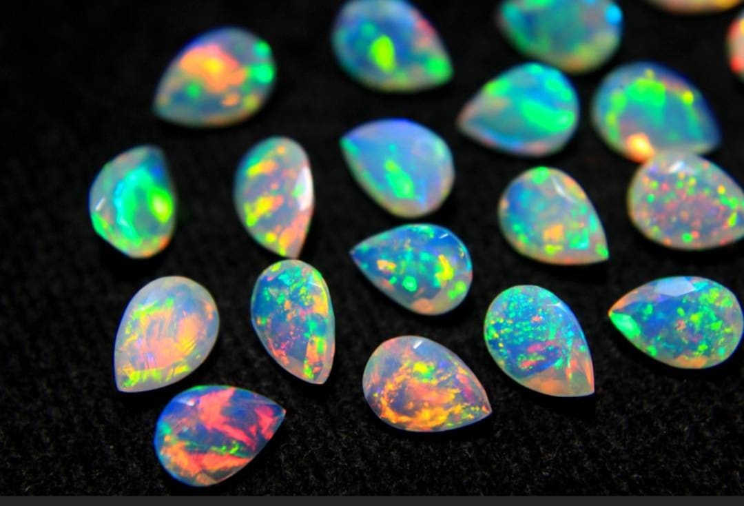 Super Top Quality Natural Ethiopian Pear Cut Opal Gemstone, Pear Opal ...