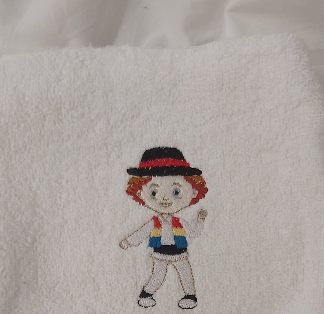 Boy Wearing a Hat peasant Taran Roman - Etsy UK