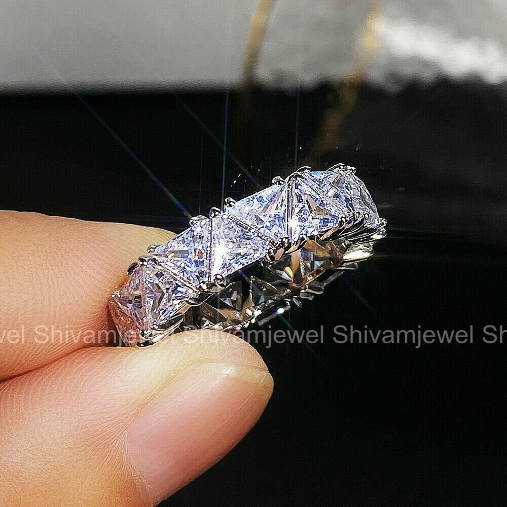 Inverted Triangle Wedding Band, Trillion Cut 3.5 Ct Diamond Band ...