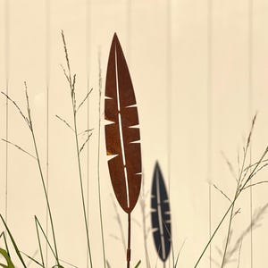 Rusty Metal Palm Leaf Plant Stakes: Tropical Garden Decor - Etsy