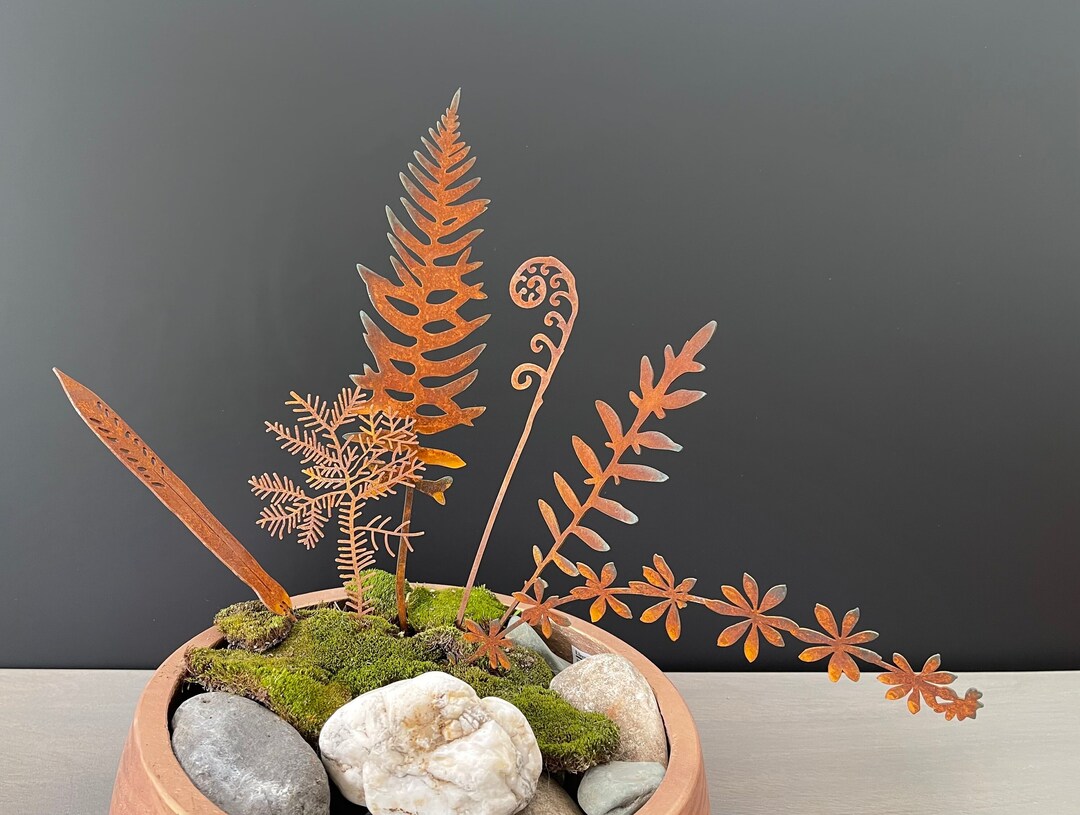 Rusty Fern, Feather and Plant Bouquet - Pot Decor - Metal Stake for ...