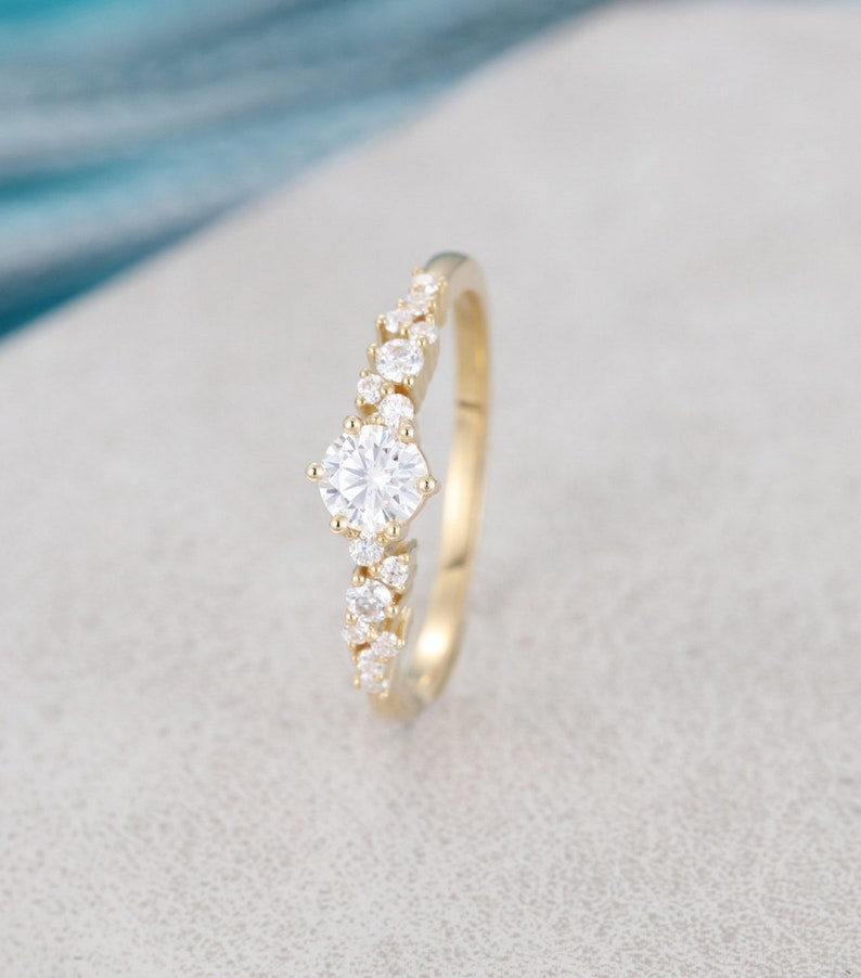 Delicate Round Cut Engagement Ring 4mm Brilliant Moissanite | Etsy