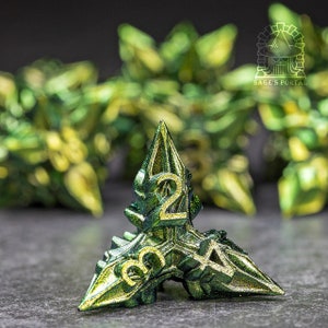 Sage’s Deadly Blossoms Green Metal Polyhedral Dice Set | Dungeons ...