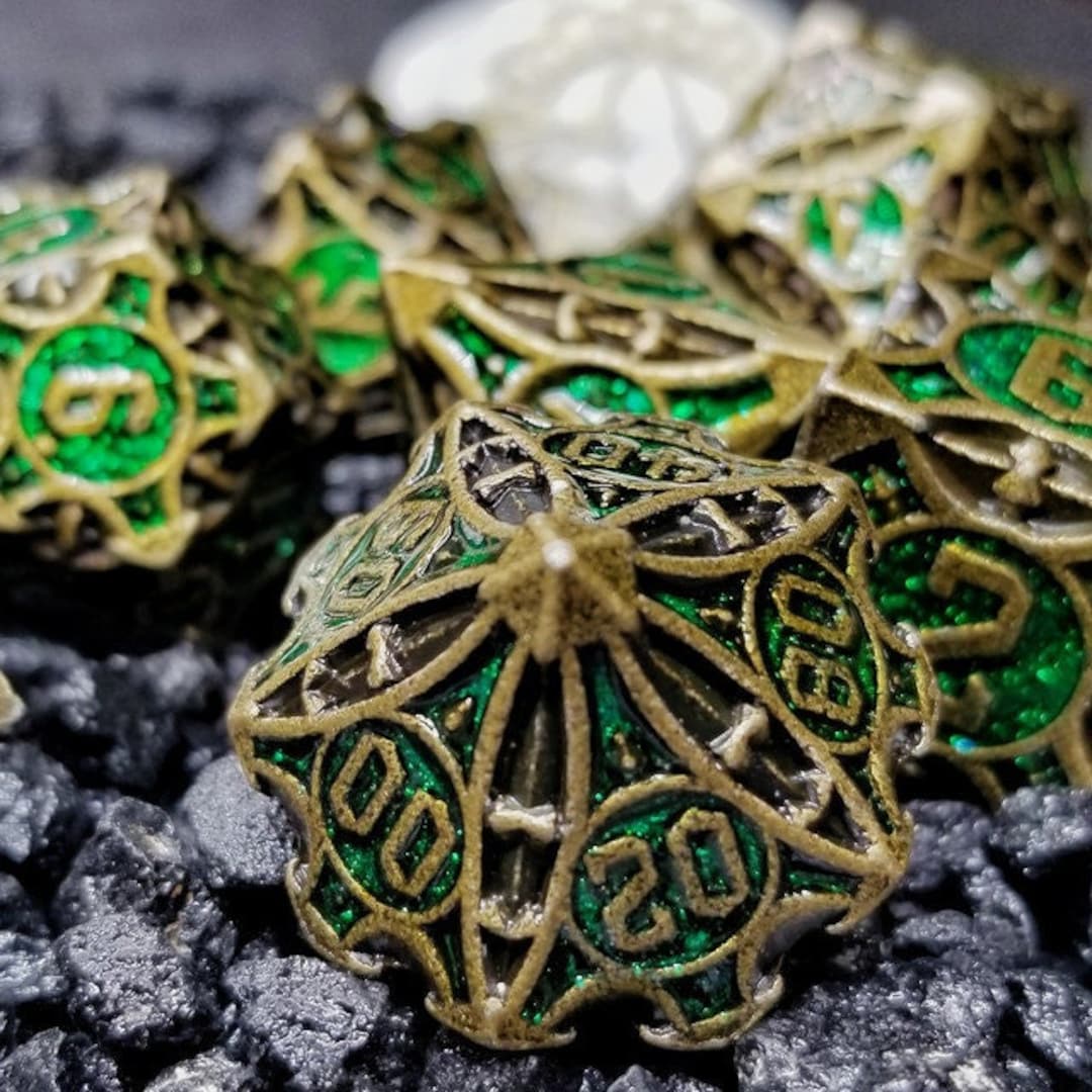 Sage’s Runic Caltrops Bronze/green Metal Polyhedral Dice Set | Dungeons ...