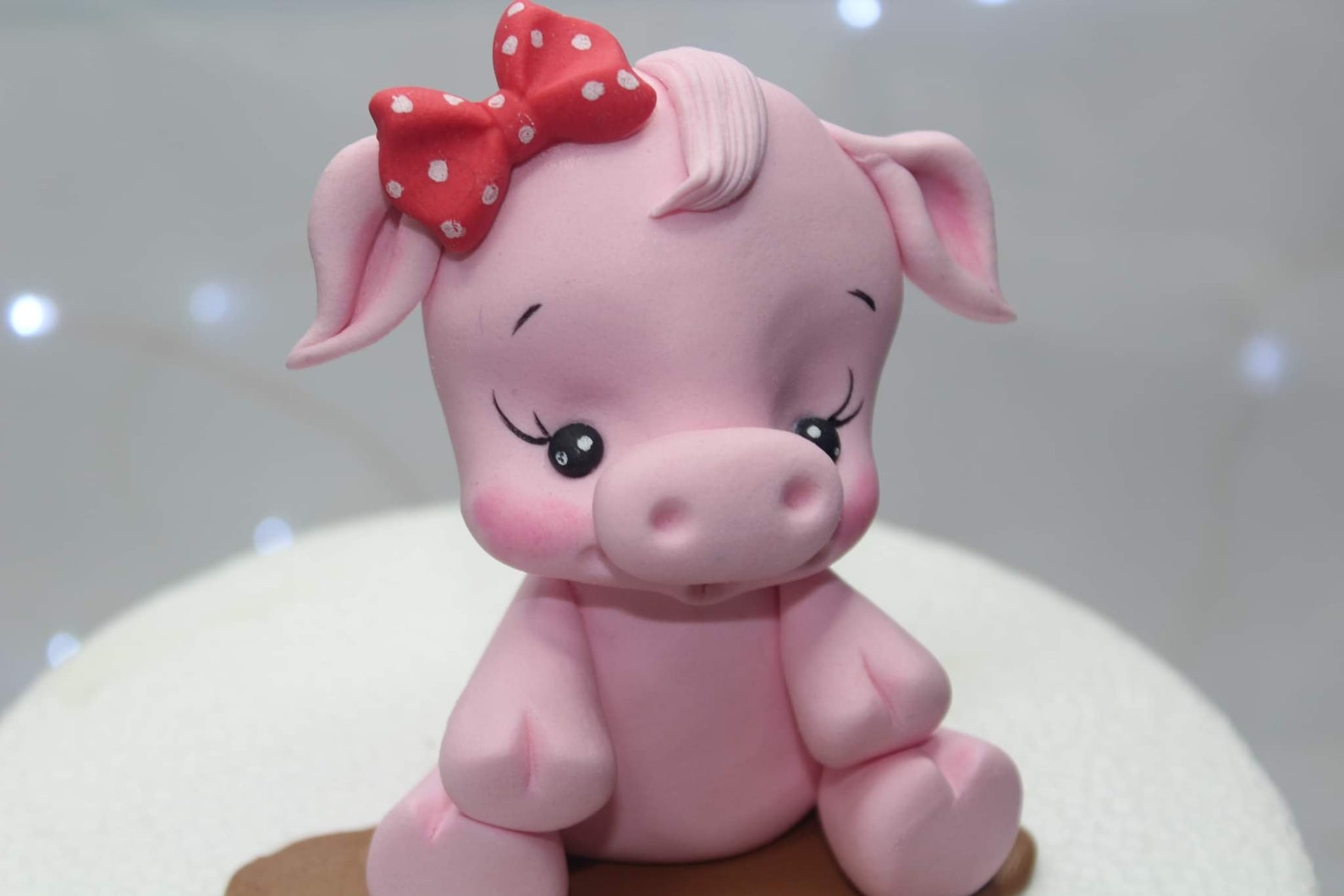Piggy Fondant, Cold Porcelain Piggy Figure, Farm Party Decorations ...