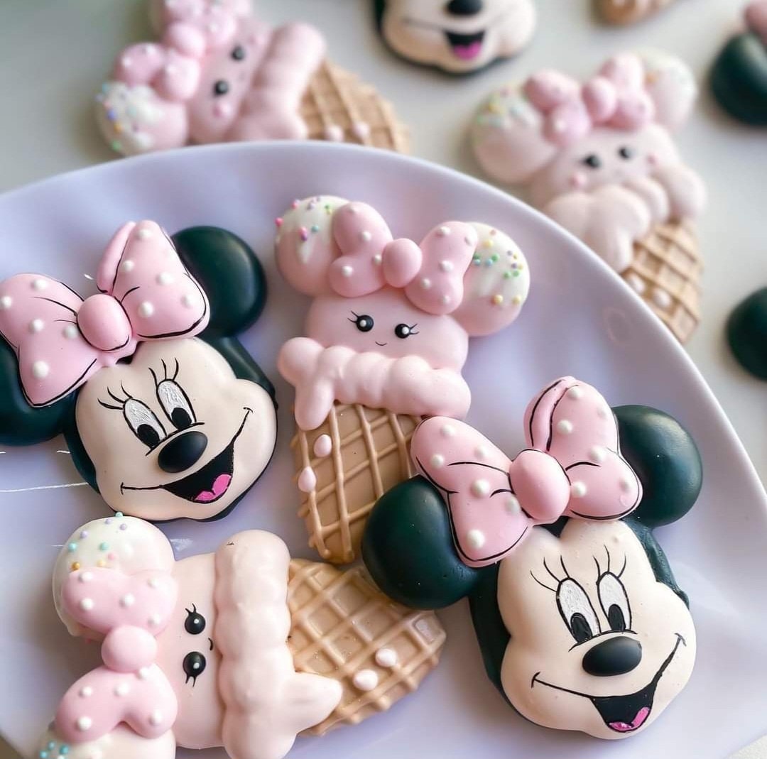Meringue Minie Character Inspired Vanilla Cookies, Meringue Cake Topper ...