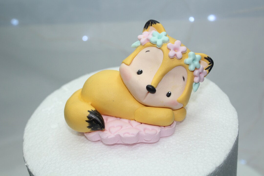Fox Cake Topper,fondant Fox,sugar Paste Fox,woodland Cake Topper ...