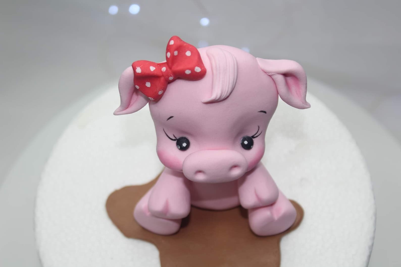 Piggy Fondant, Cold Porcelain Piggy Figure, Farm Party Decorations ...
