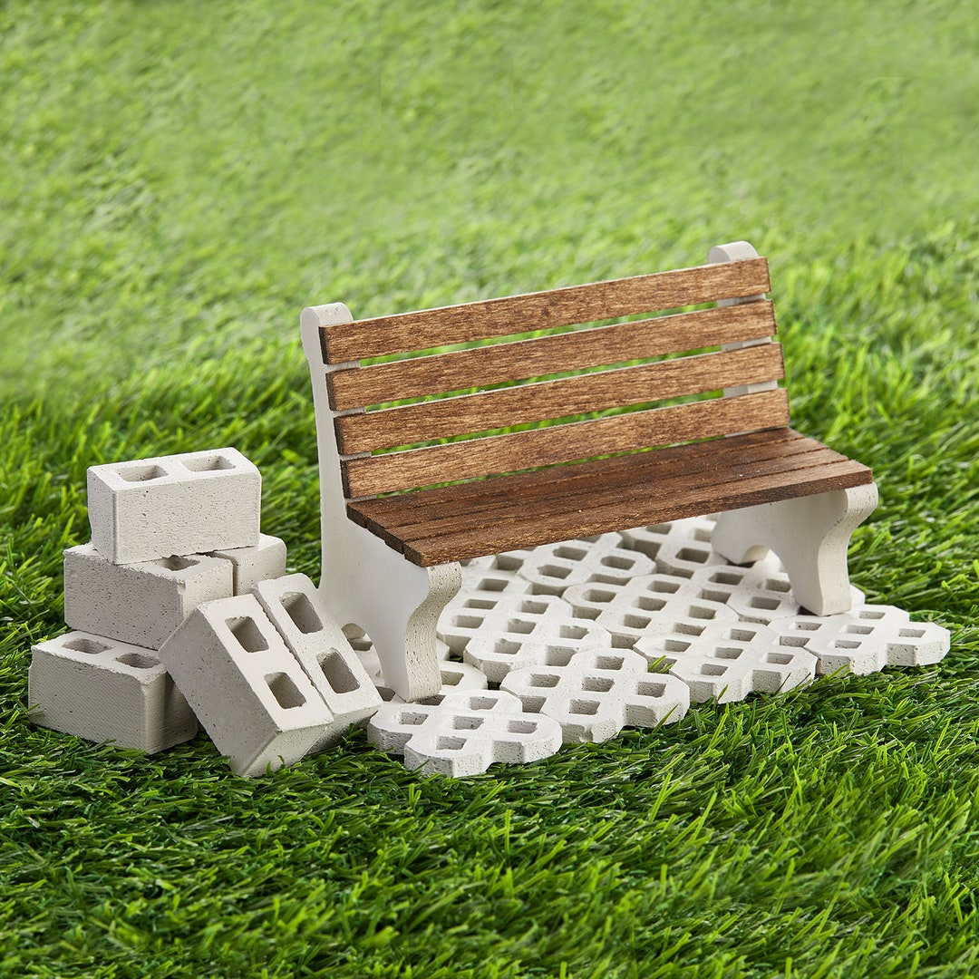 1:12 Scale Mini Outdoor Bench | Dollhouse Miniature Furniture ...