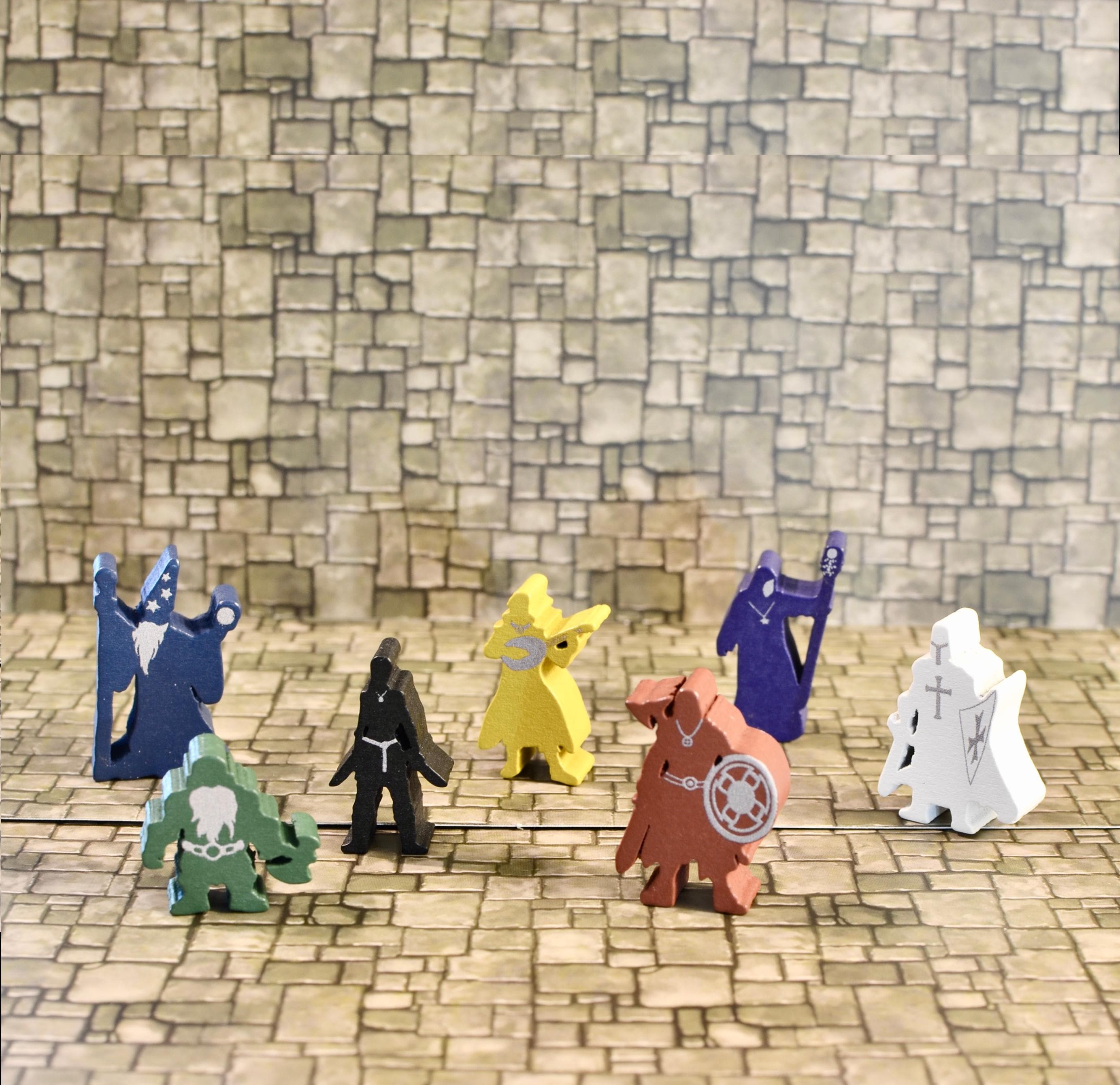 D&D Dungeons and Dragons Wooden Screen Printed Adventure Party Pawns ...