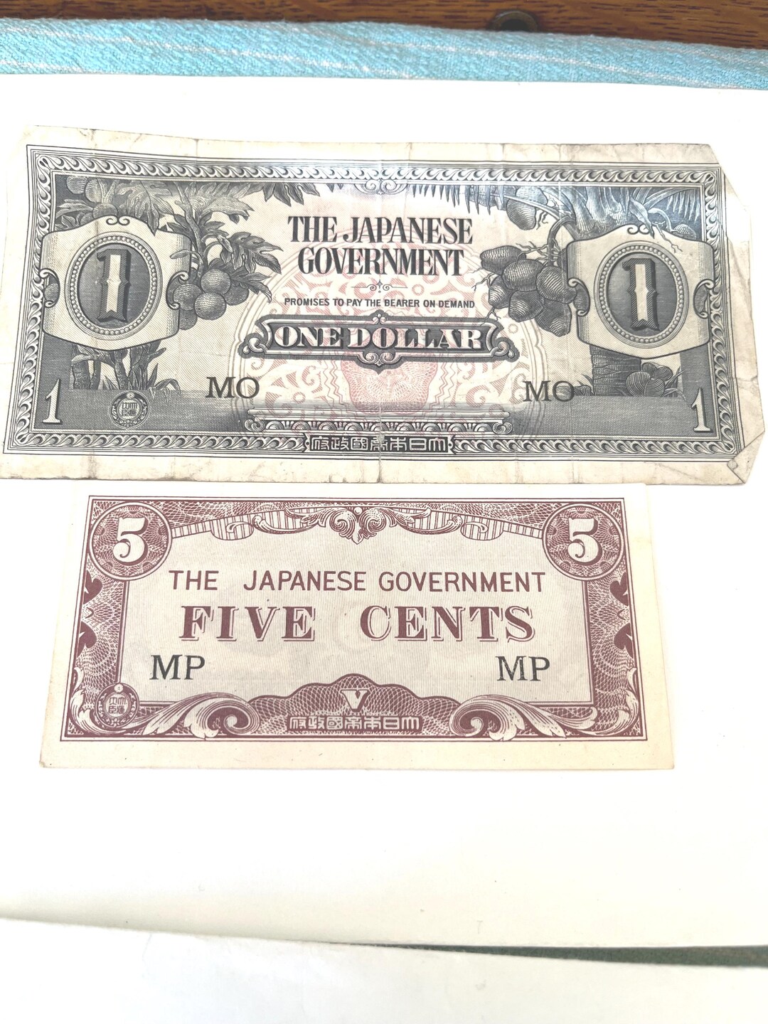 Japanese Bank Notes One Dollar and a Five Cents - Etsy