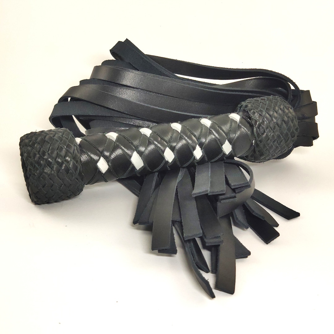 Premium Quality Full-grain Leather Flogger, Handcrafted BDSM Tool With ...