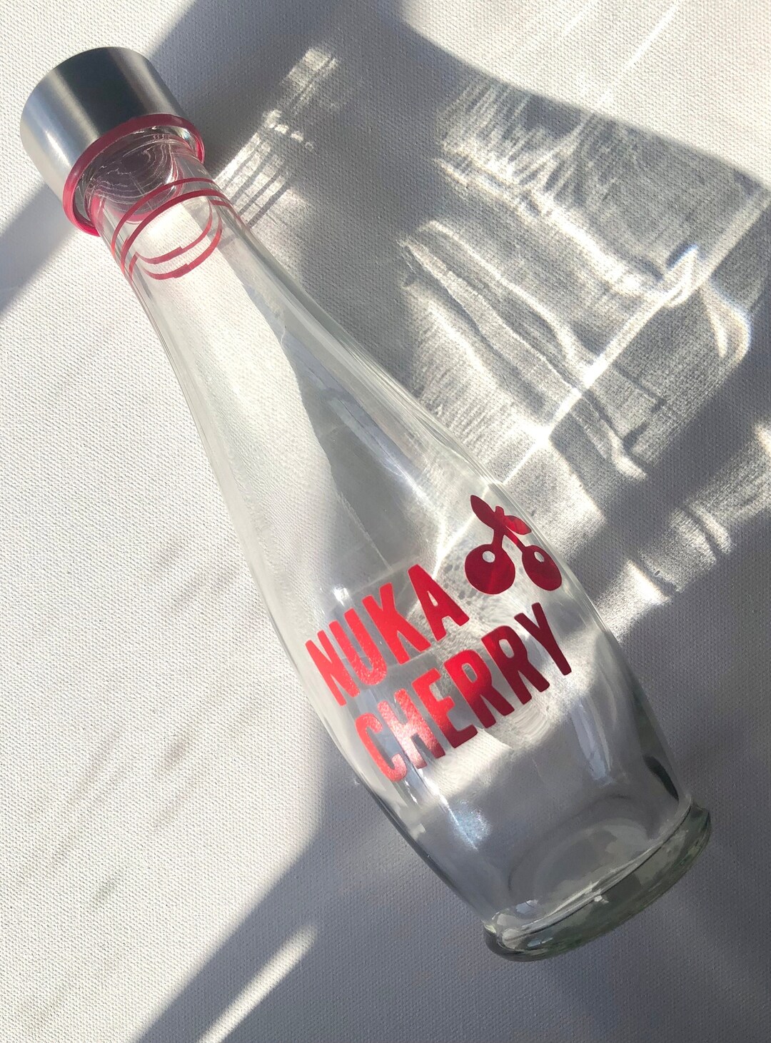 Fallout Video Game Fan Art Nuka Cola Cherry Reusable Glass Water Bottle ...