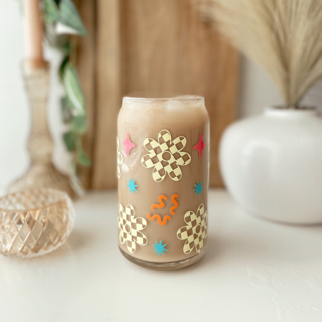 Color Changing Retro Daisy Glass Can Tumbler, 16oz Retro 90s Coffee Cup ...