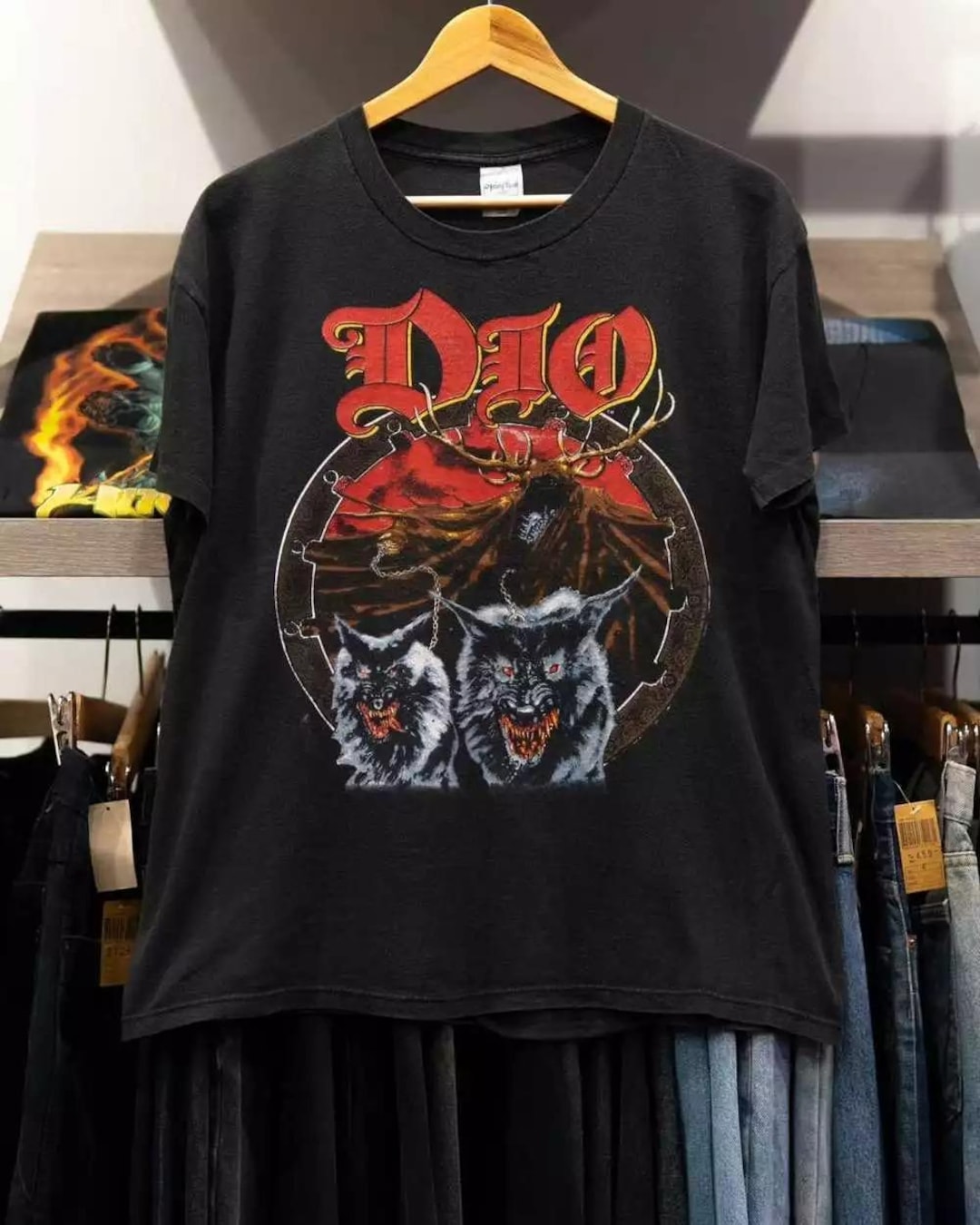 1990 Ronnie James DIO Lock up the Wolves Signed World Tour Men's T ...