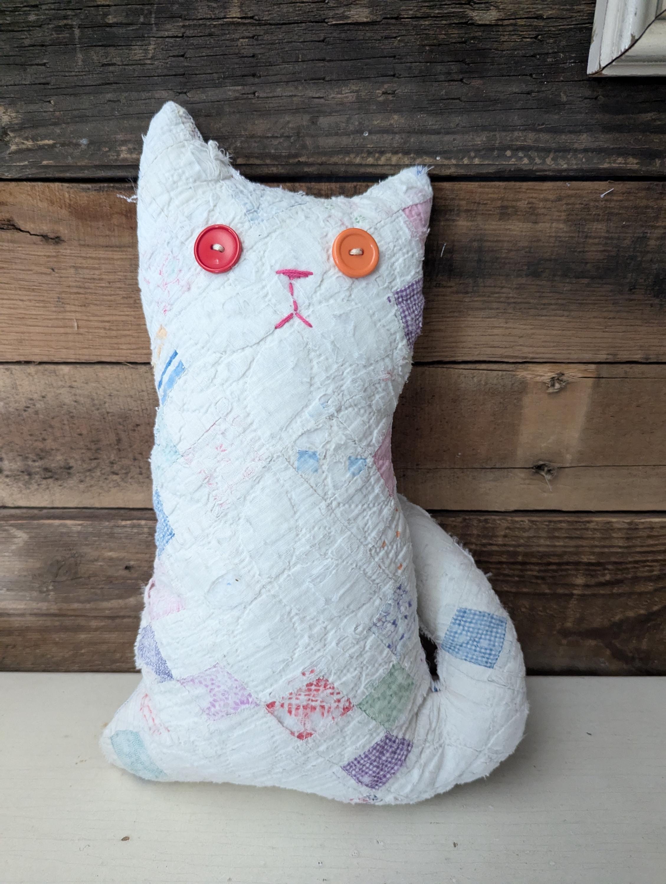 Antique Quilt Cat Pillow Vintage Embroidery Tablecloth Backing Button ...