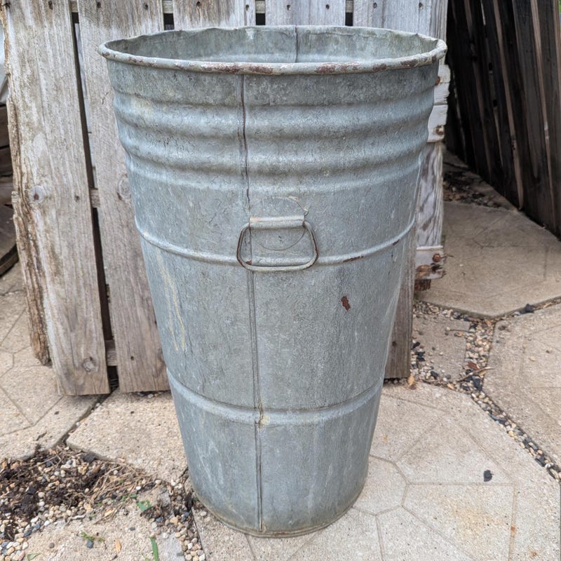 Vintage Trash Can - Etsy