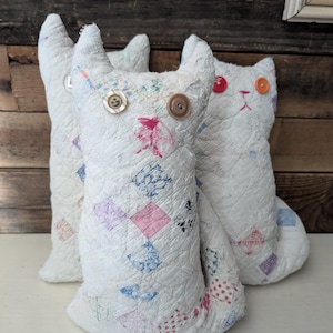 Antique Quilt Cat Pillow Vintage Embroidery Tablecloth Backing Button ...