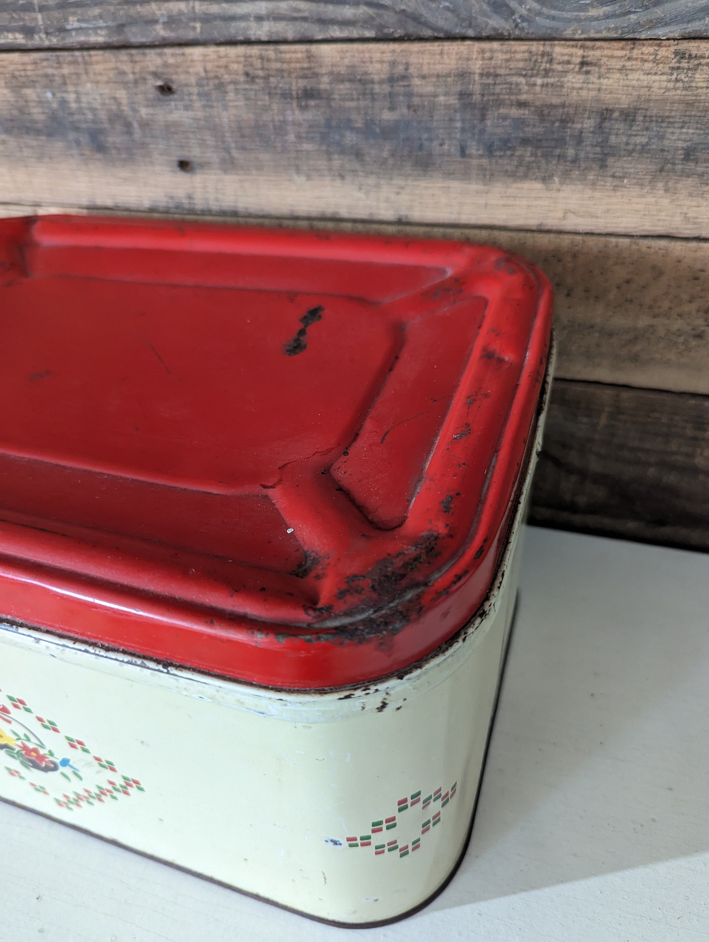 Vintage Metal Bread Box Red and Cream - Etsy