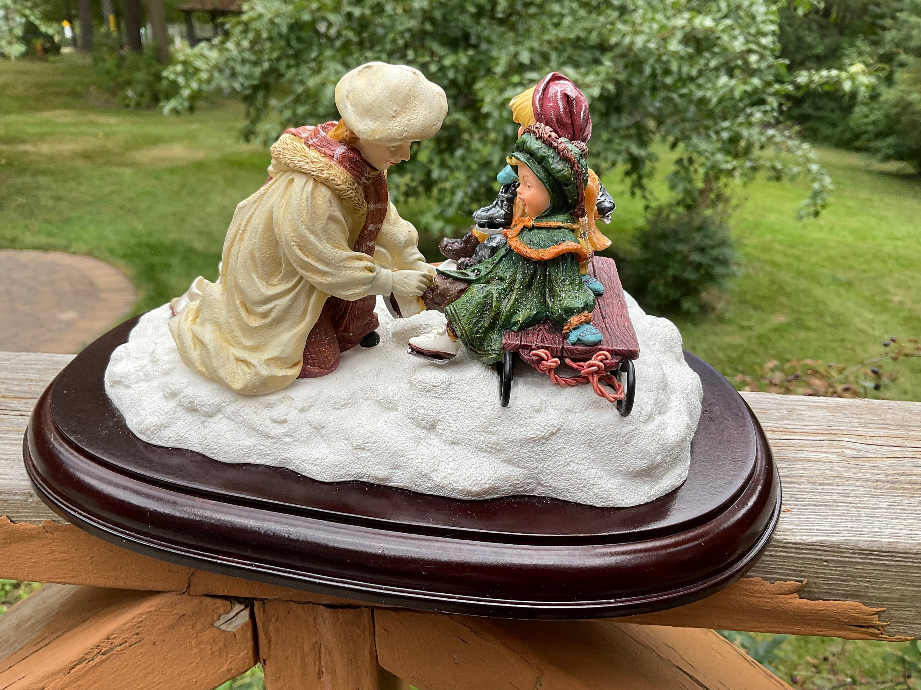 Trisha Romance Evening Skaters Musical Figurine on Stand, Trisha ...