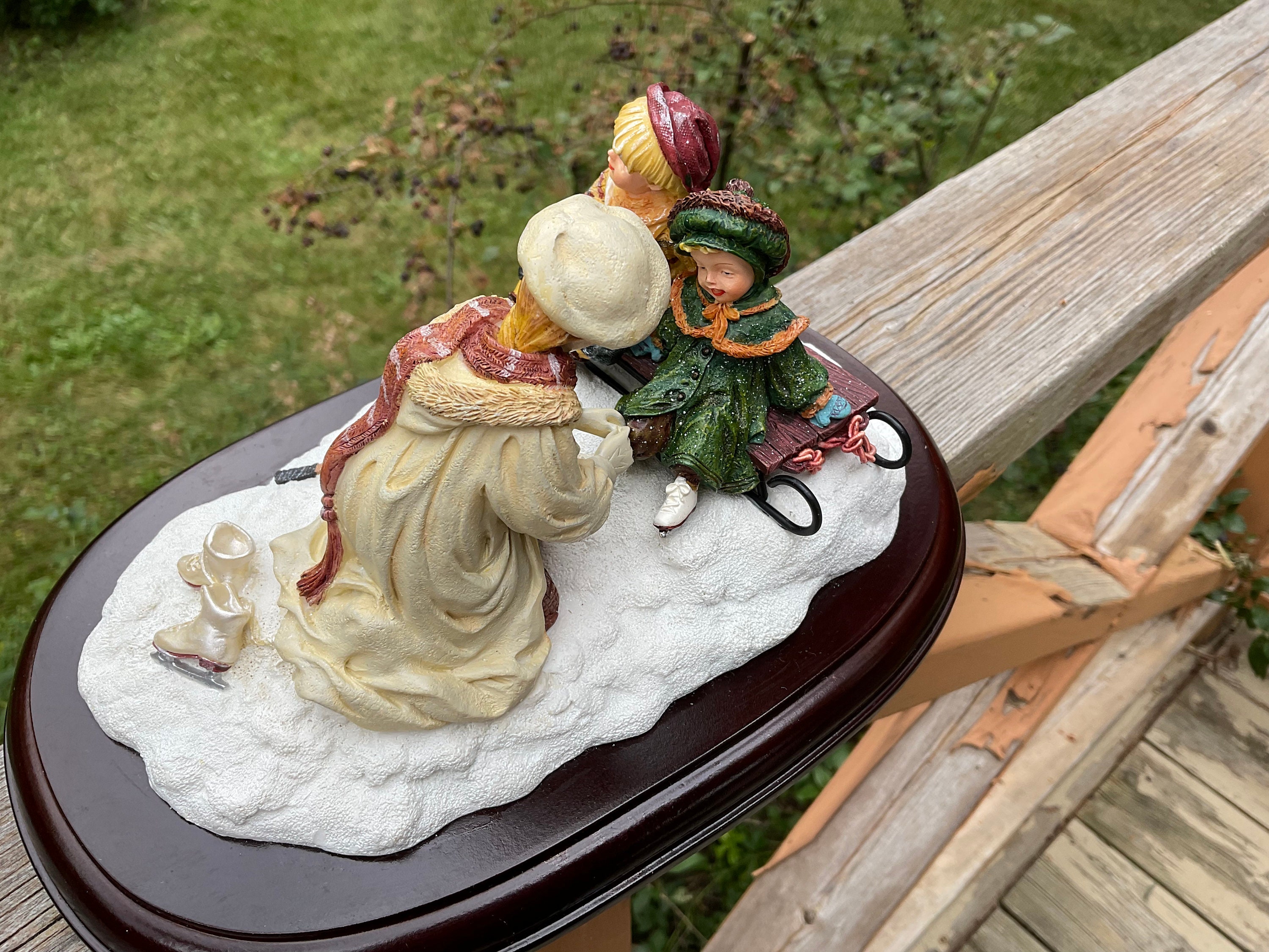 Trisha Romance Evening Skaters Musical Figurine on Stand, Trisha ...